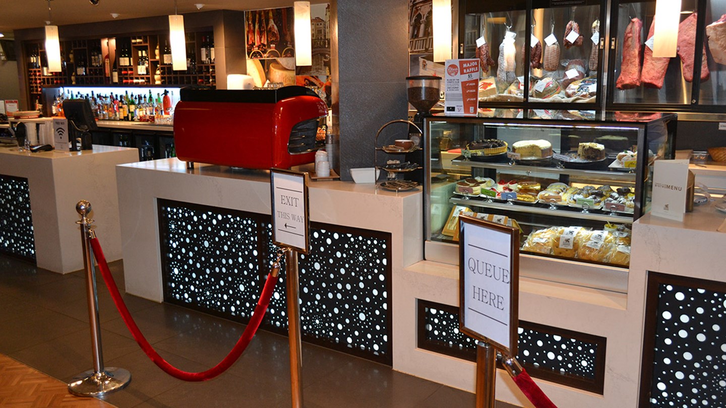 Book Online at Veneto Club Bistro | Dish Cult | Dish Cult