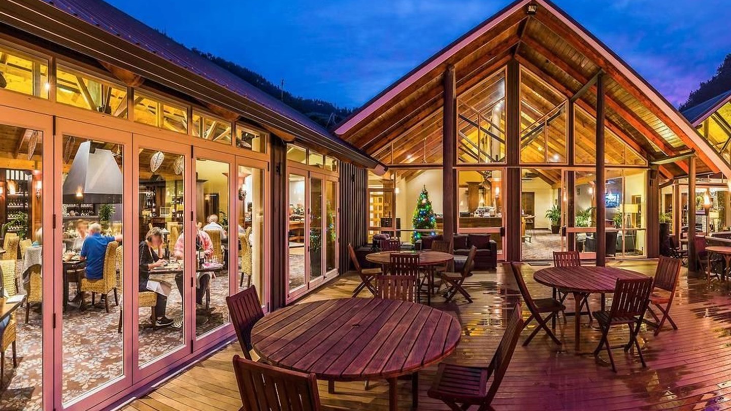 Book Online at MIHA RESTAURANT | Dish Cult | Dish Cult