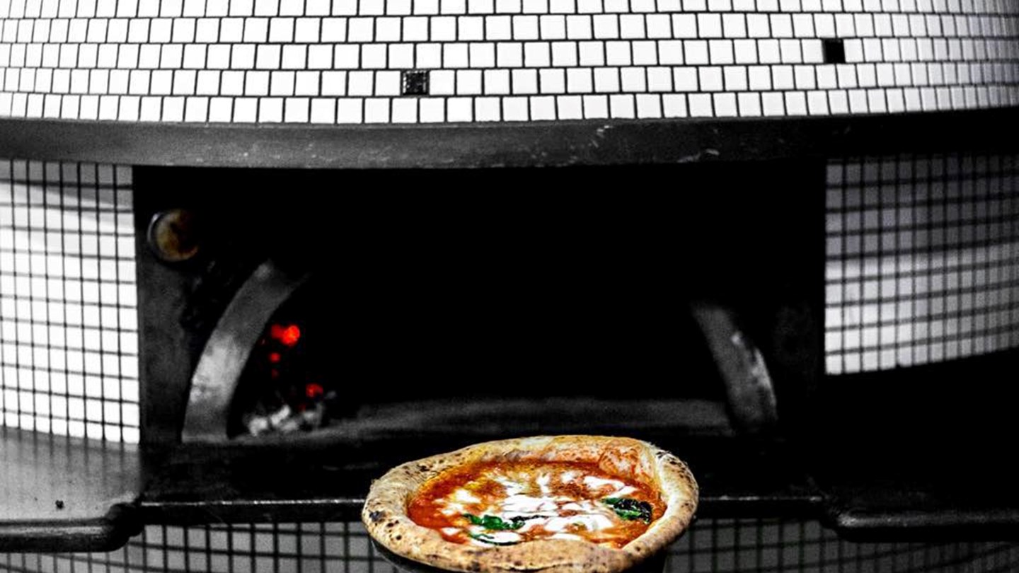 Book Online at Pizza Nuova | Dish Cult | Dish Cult