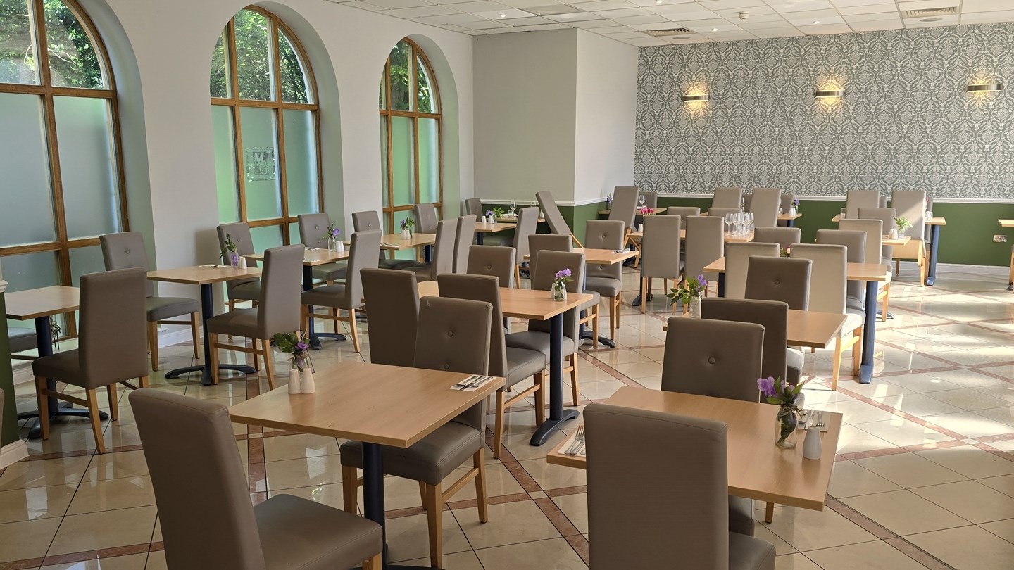 Book Online at Manor of Groves | Dish Cult | Dish Cult