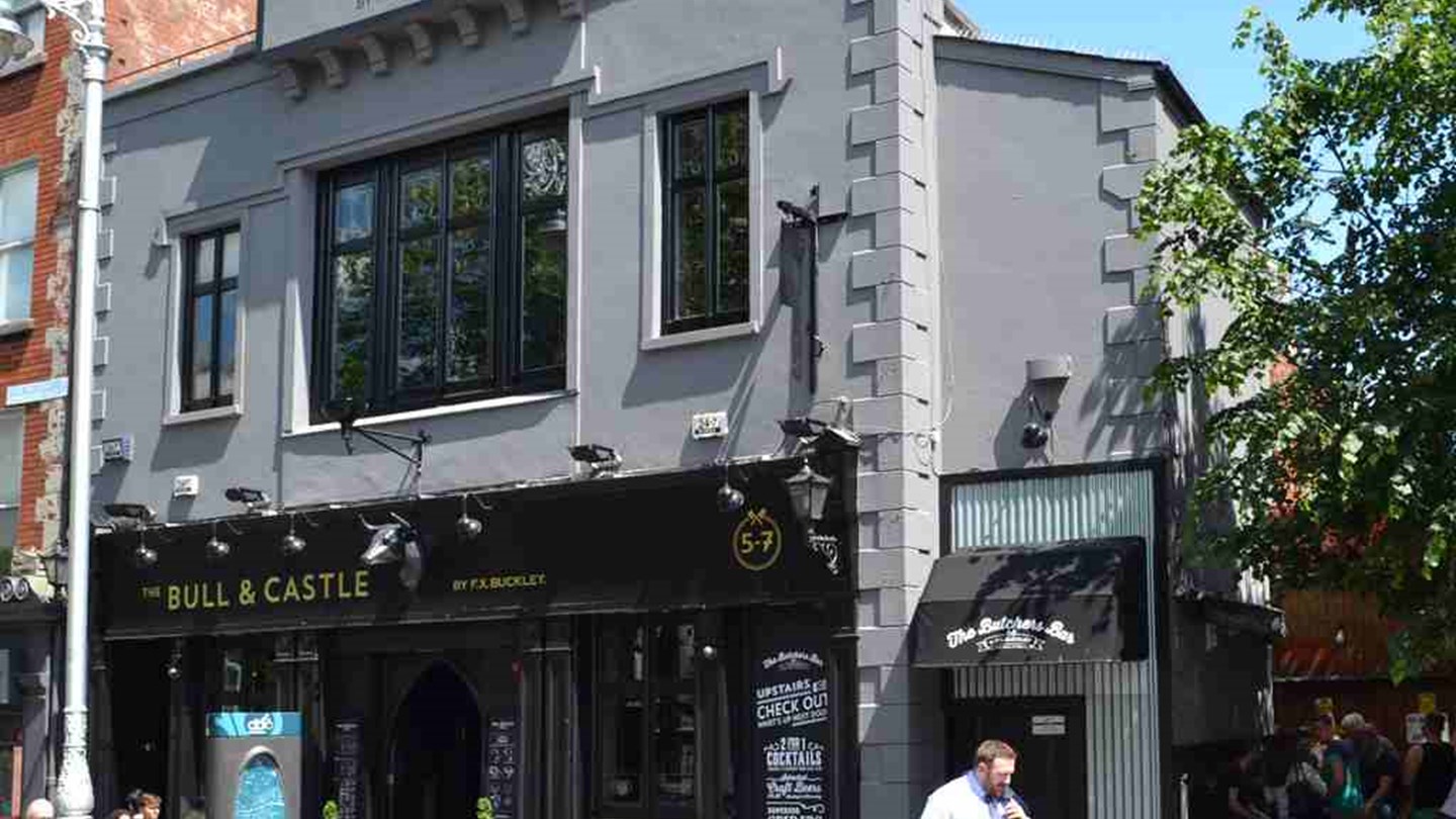 Book Online at Bull and Castle | Dish Cult | Dish Cult